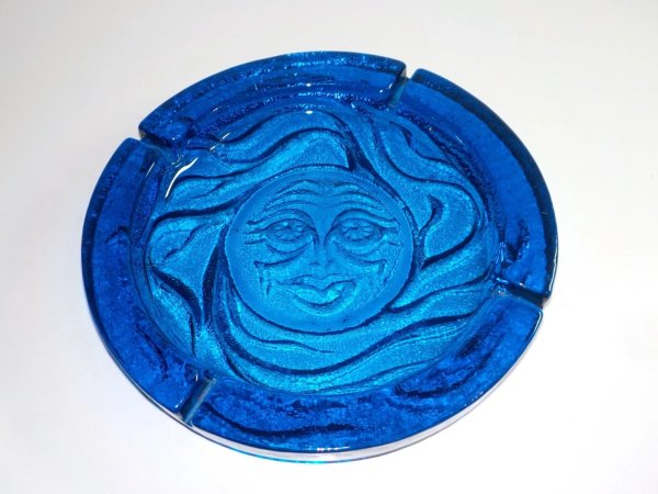 Collectible Ash Trays : Blenko Ashtray Value Guide - Price List ...