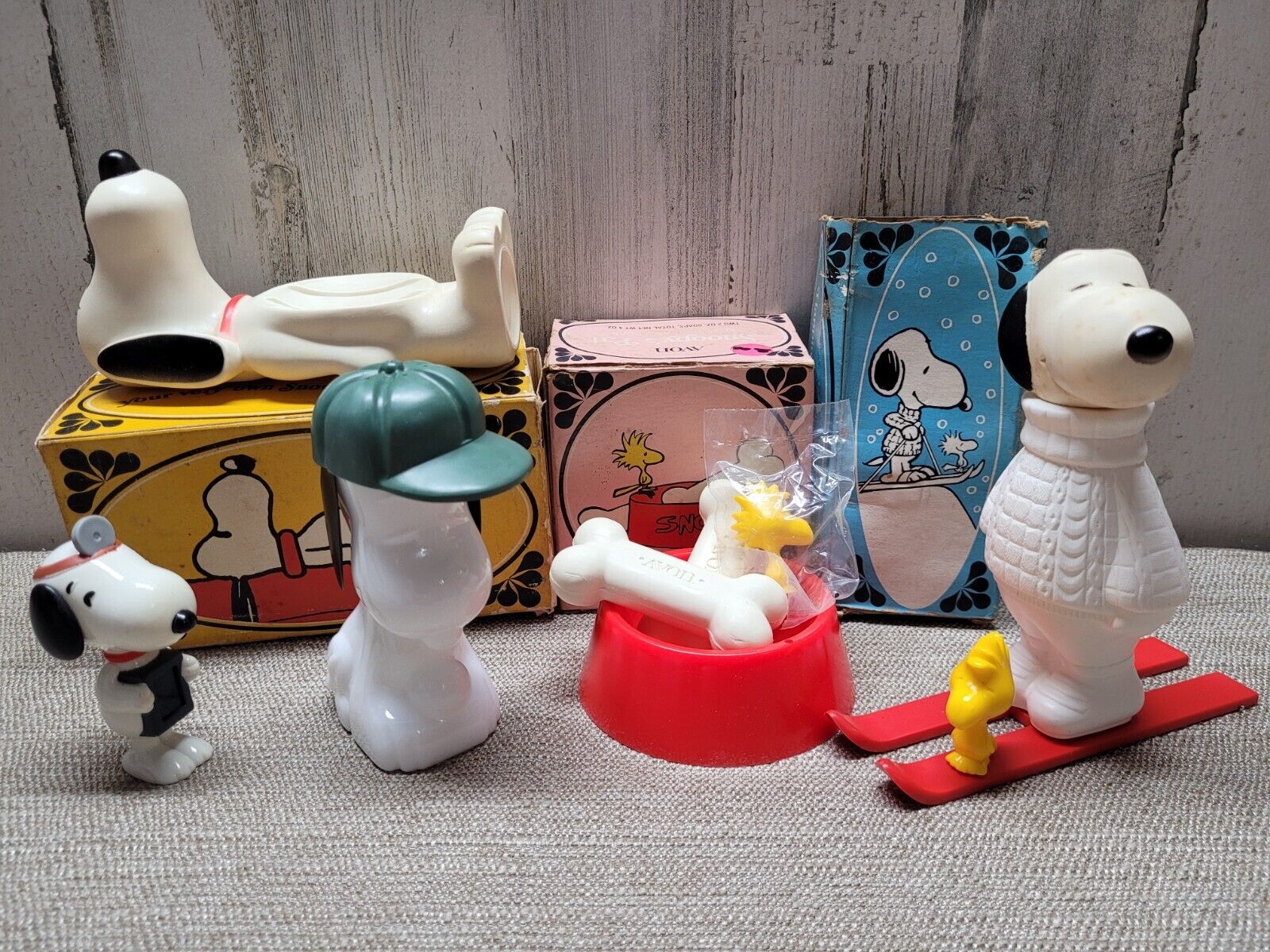 Rare And Collectible Avon Items : Snoopy Bottle Avon Value Guide ...