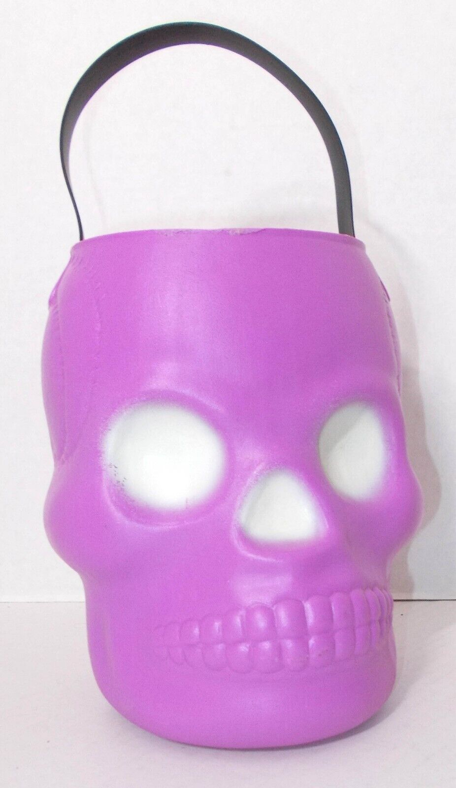 VINTAGE AJ RENZI PURPLE SKULL white eyes HALLOWEEN CANDY BUCKET BLOW ...