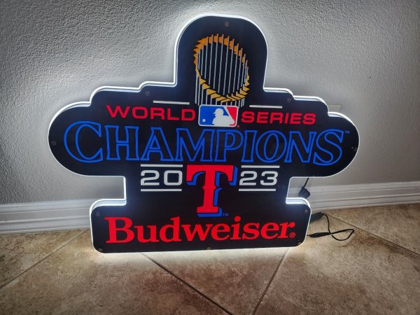 Budweiser Collectibles : World Series Value Guide - Price List ...
