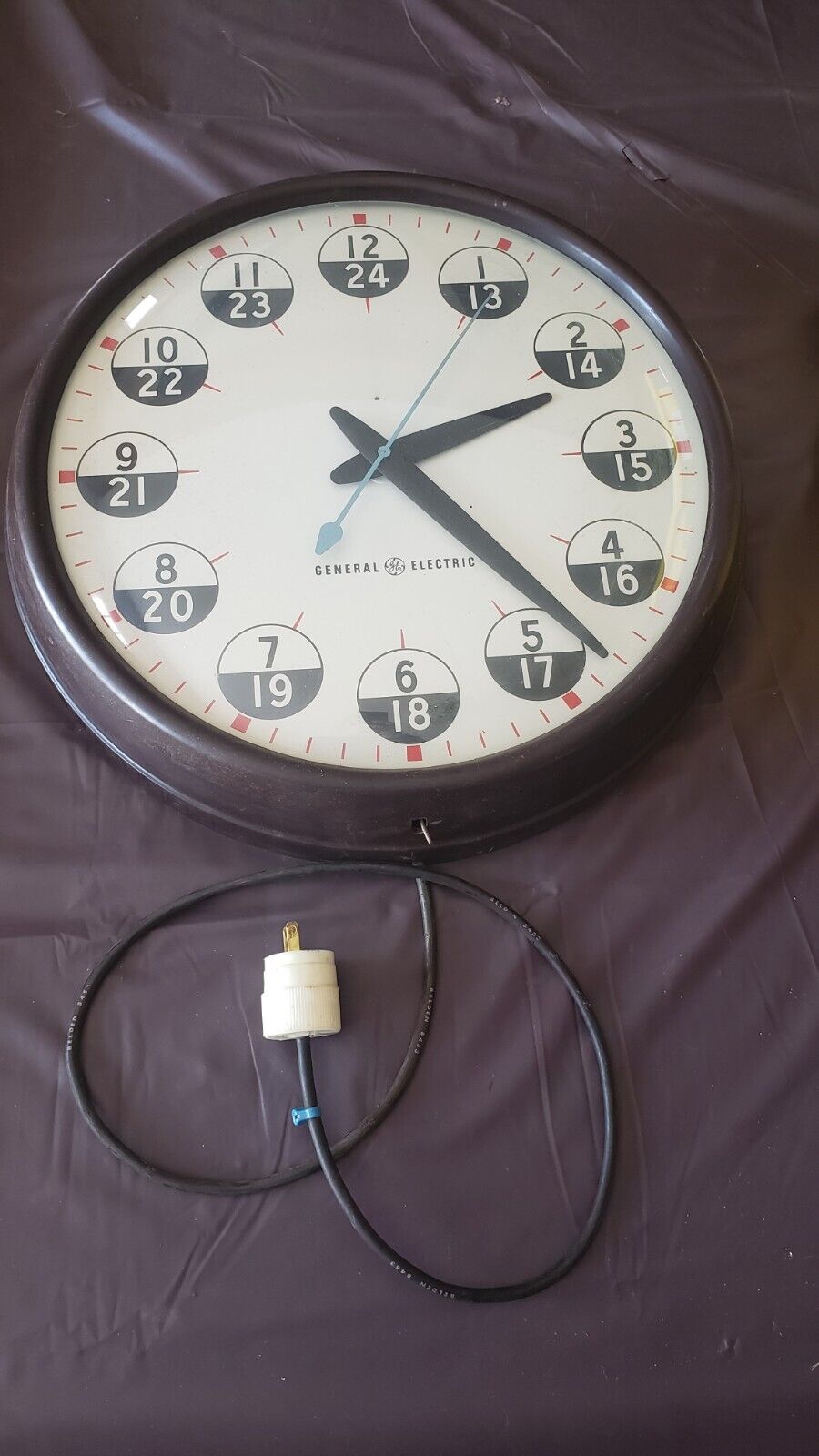 Huge GENERAL ELECTRIC GE 2939C Military School Industrial Wall Clock 17 ...
