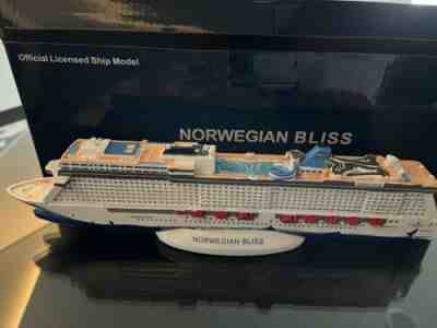 Norwegian Bliss Official Ship Model Brand New In Box NCL Cruise Line ð ...