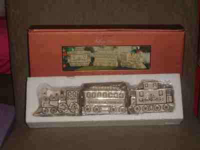Department 56 Collectibles : Department 56 Mistletoe Value Guide ...