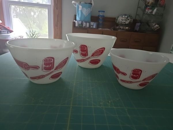 Depression Glass Collectibles : Pyrex Value Guide - Price List ...