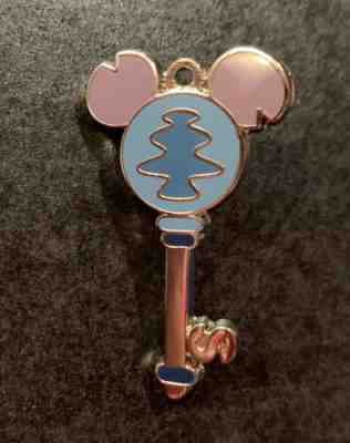 Rare And Collectible Disney Items : Gwp Disney Value Guide - Price List ...