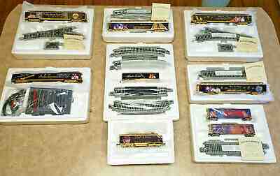Elvis Collectibles : Elvis Presley Village Pieces Value Guide - Price ...