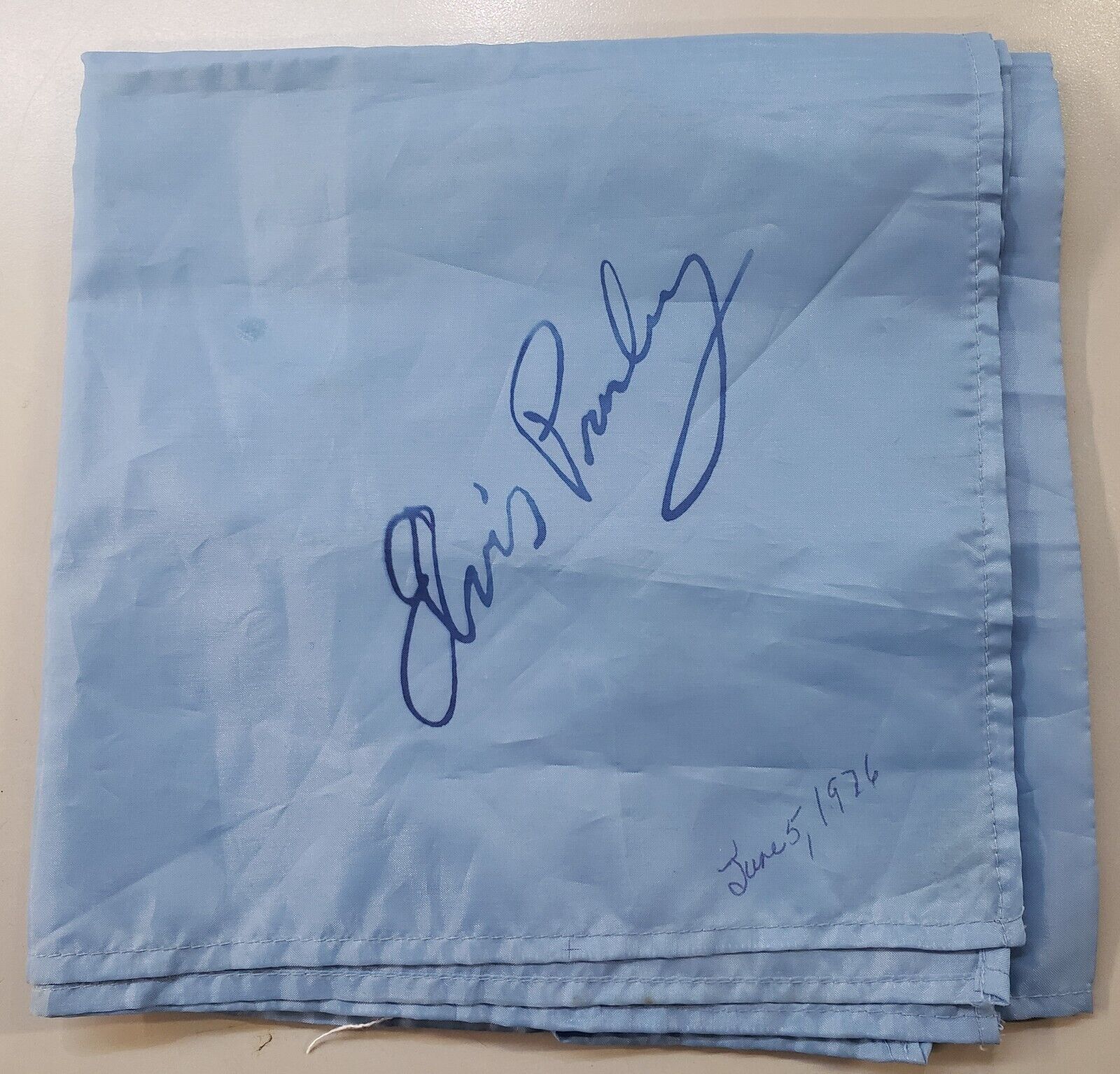 Elvis Collectibles : Elvis Presley United Nations Value Guide - Price ...