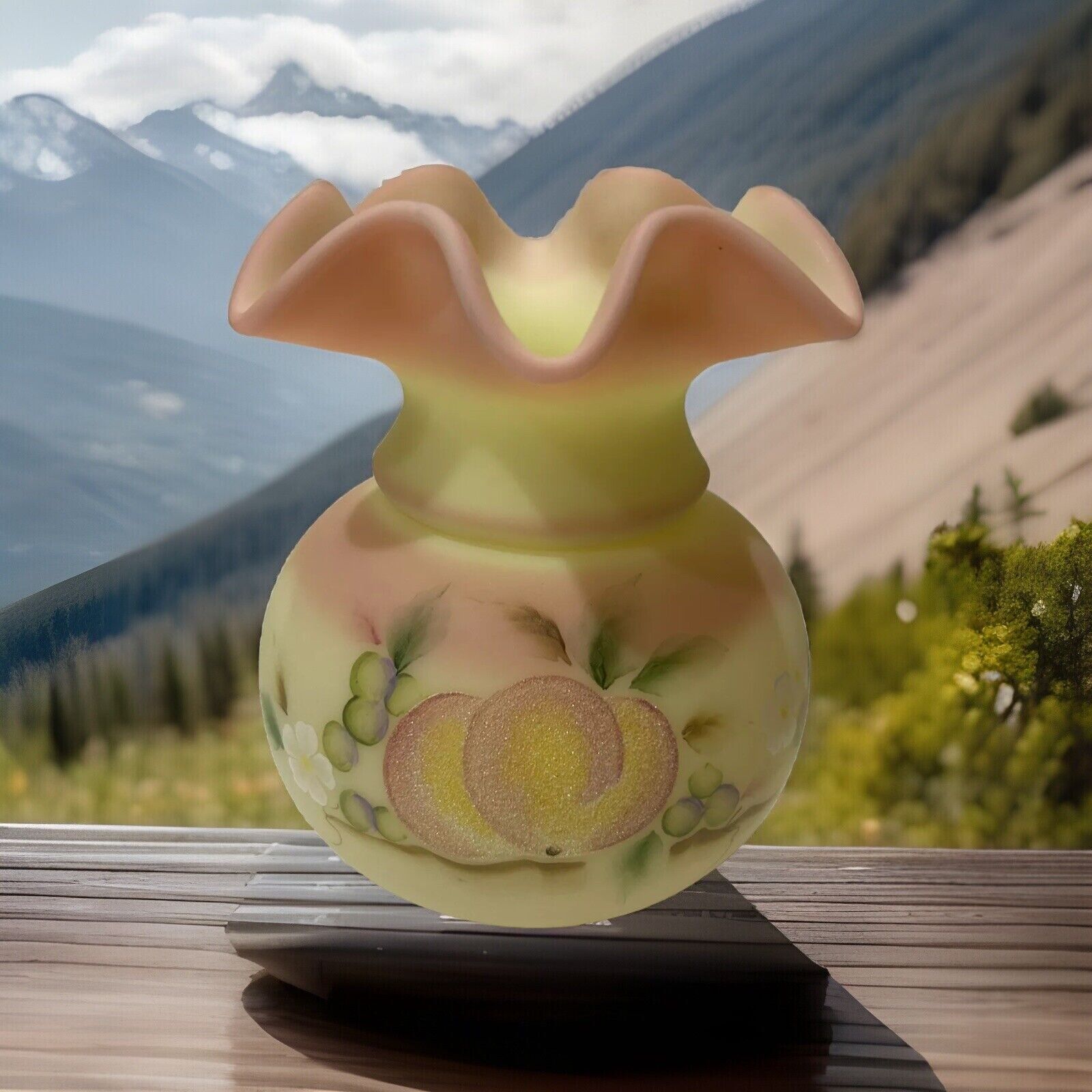 Rare And Collectible Fenton Art Glass : Fenton Messenger Value Guide ...