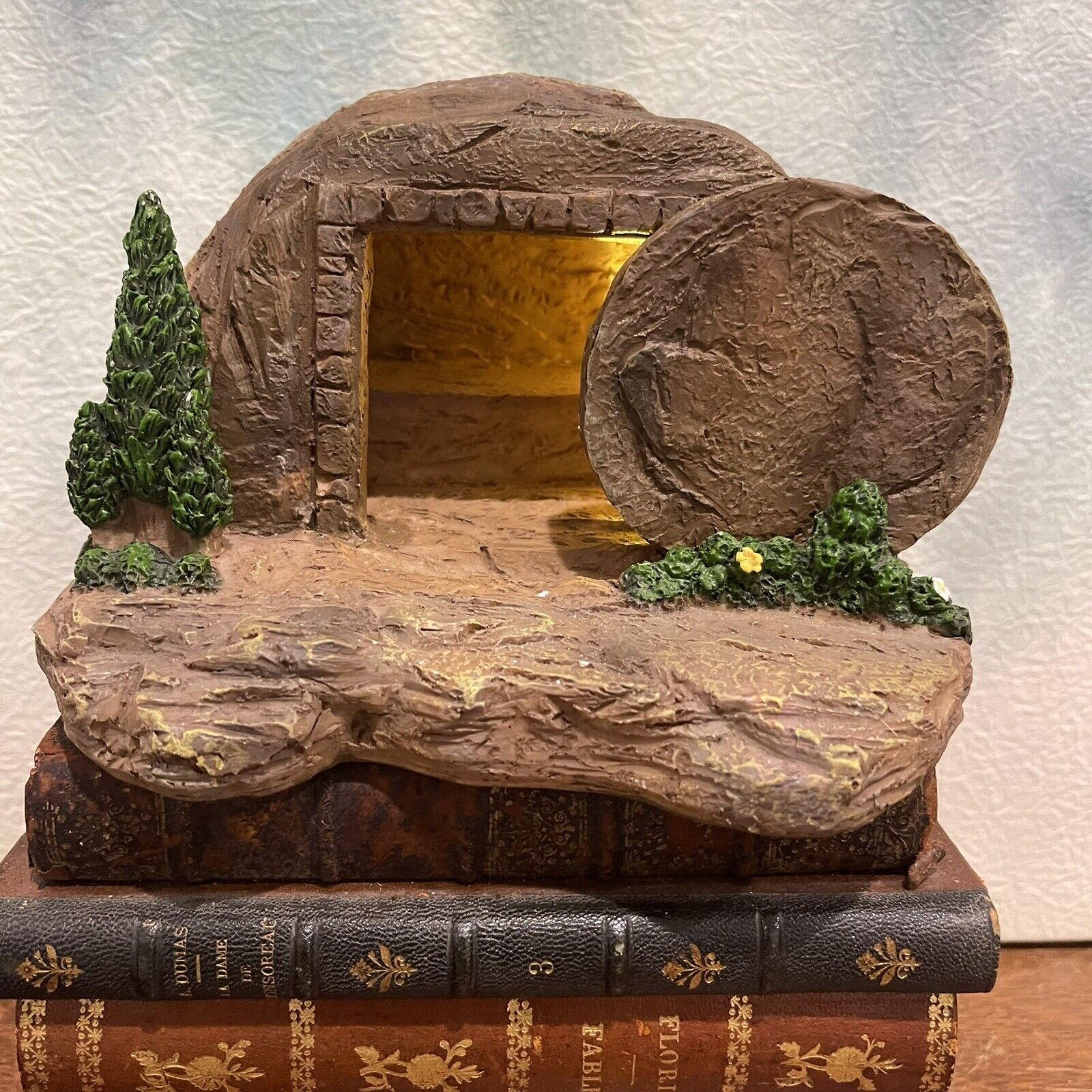 Fontanini Collectibles : Women Value Guide - Price List | Fontanini ...