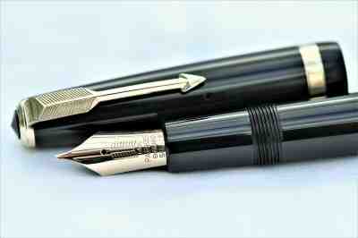 Collectible Fountain Pens : Parker Duofold Maxima Value Guide - Price ...