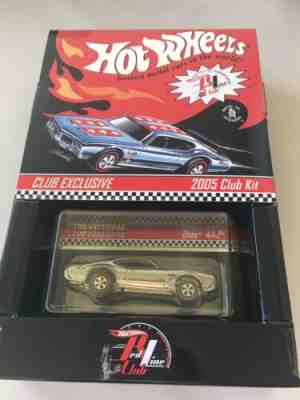 Hot Wheels Redline Club Olds 442 Club Exclusive 2005 Club Kit RLC Red ...