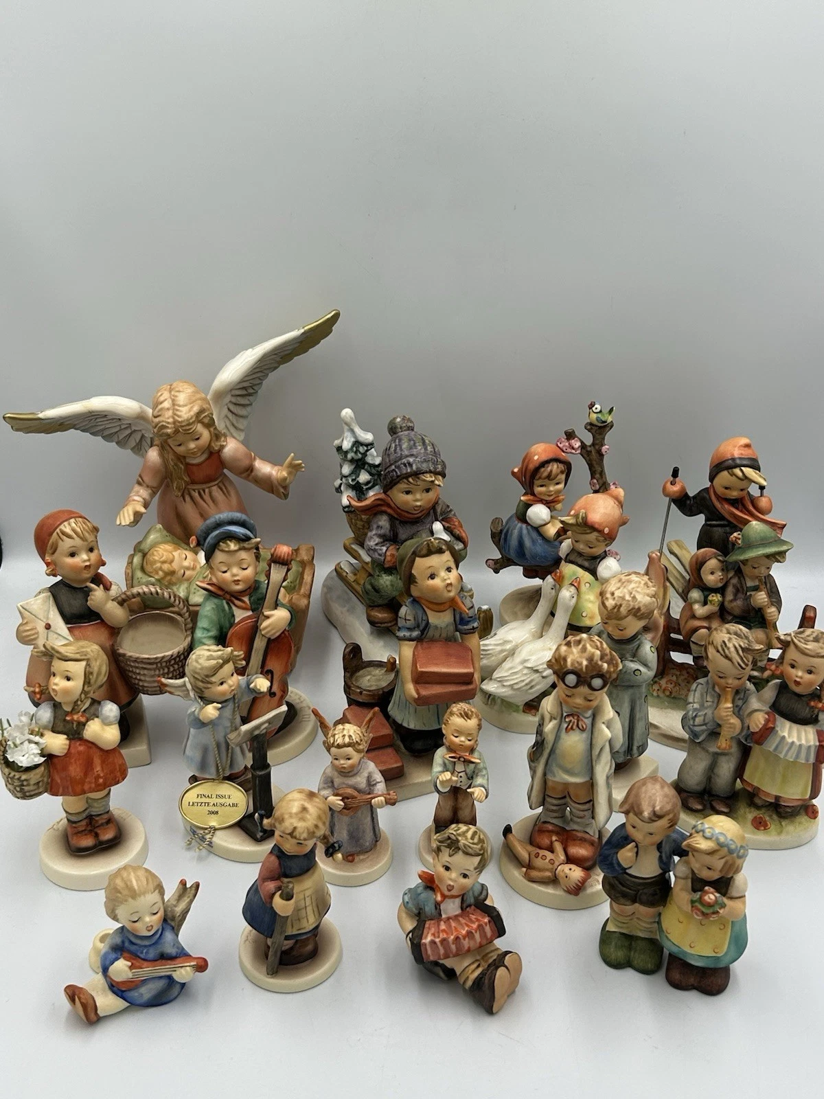 Rare And Collectible Hummel Items : Hummel 305 The Builder Value Guide ...