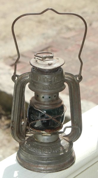 Lantern Value Guide - Free Collectibles Price Guide & Worth Database