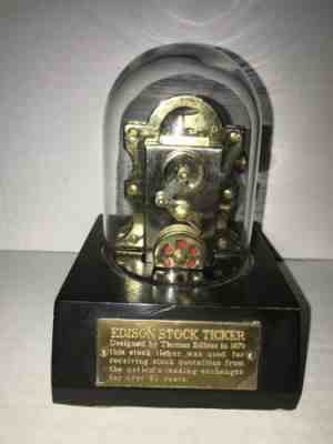 Rare And Collectible Vintage Lighters : 1870 Value Guide - Price List ...