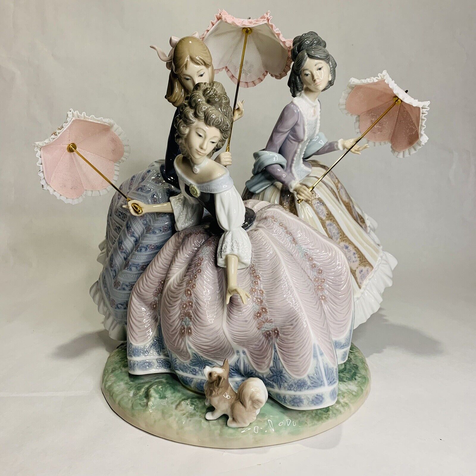 Rare And Collectible Lladro : Parasols Lladro Value Guide - Price List ...