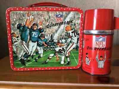 VINTAGE NFL LUNCHBOX AND THERMOS - Sold for $245.00 | Lunch Boxes Price ...