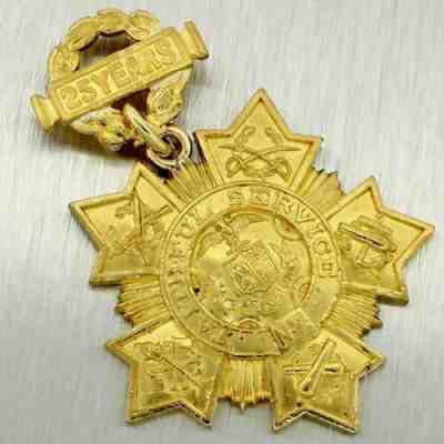 Rare And Collectible Medals : Medal Table Value Guide - Price List ...