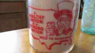 Gainesville, GA. Adderholdt Bros. Creamery WAR SLOGAN Milk Bottle TRPQ ...