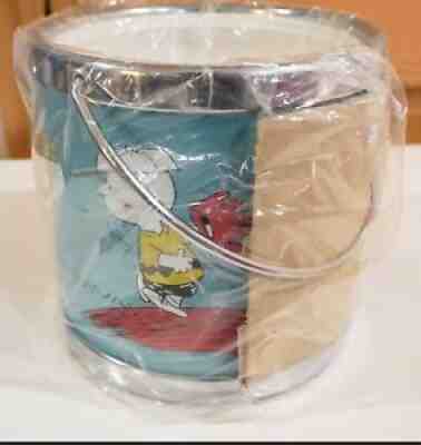 Peanuts Memorabilia Collectibles : Peanuts Bucket Value Guide - Price ...