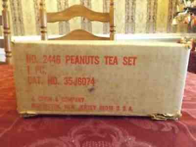 Peanuts Memorabilia Collectibles : Snoopy Dishes Set Peanuts Value ...