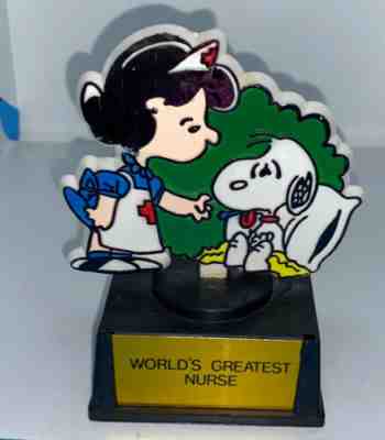 Peanuts Memorabilia Collectibles : Peanuts Nurse LUCY Value Guide ...