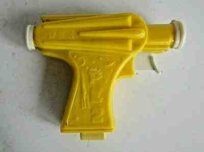 Rare And Collectible Pez Dispensers : Ray Gun Value Guide - Price List ...
