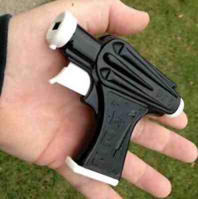 Rare And Collectible Pez Dispensers : Pez Black Gun Value Guide - Price ...