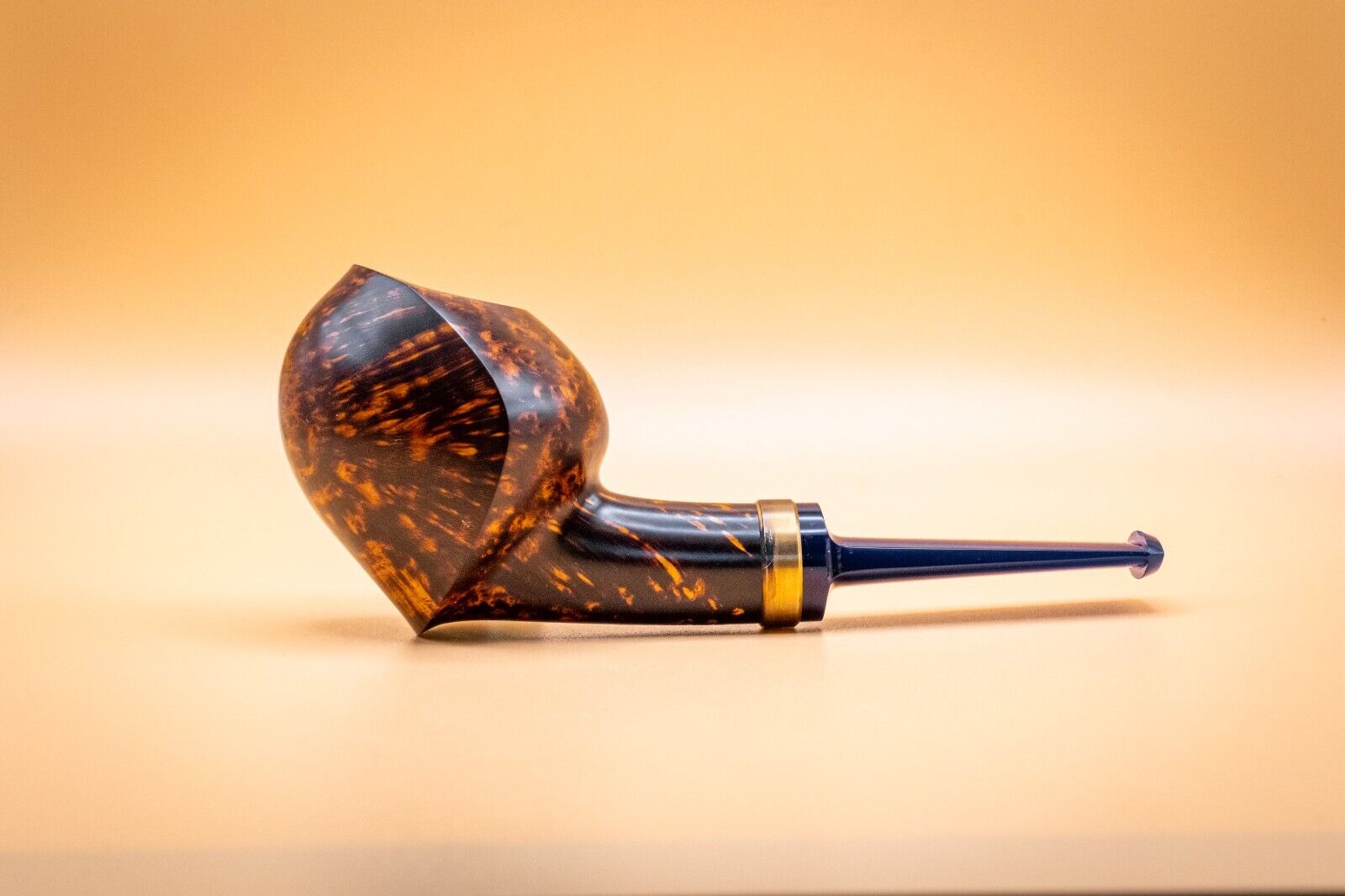 Rare And Collectible Pipes : Nose Warmer Pipes Value Guide - Price List ...
