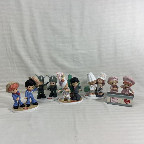 Precious Moments Collectibles : 2025 Value Guide - Price List ...