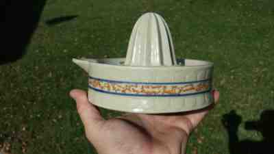 Rare And Collectible Red Wing Pottery : Red Reamer Wing Value Guide ...