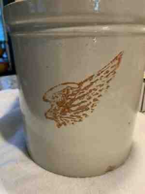 Rare And Collectible Red Wing Pottery : Redwing Crocks Value Guide ...