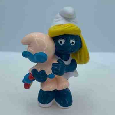 Smurfs Smurfette Holding Baby Smurf Infant Mother Vintage Figurine Peyo ...