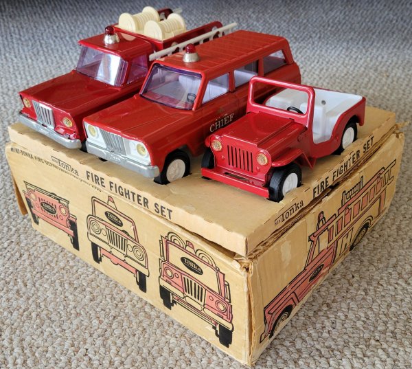 Tonka Collectibles : Tonka Toy Mini Jeep Army Box Value Guide - Price ...