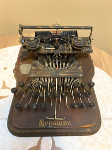 Antique Typewriter Collectibles : typewriter collector Value Guide ...