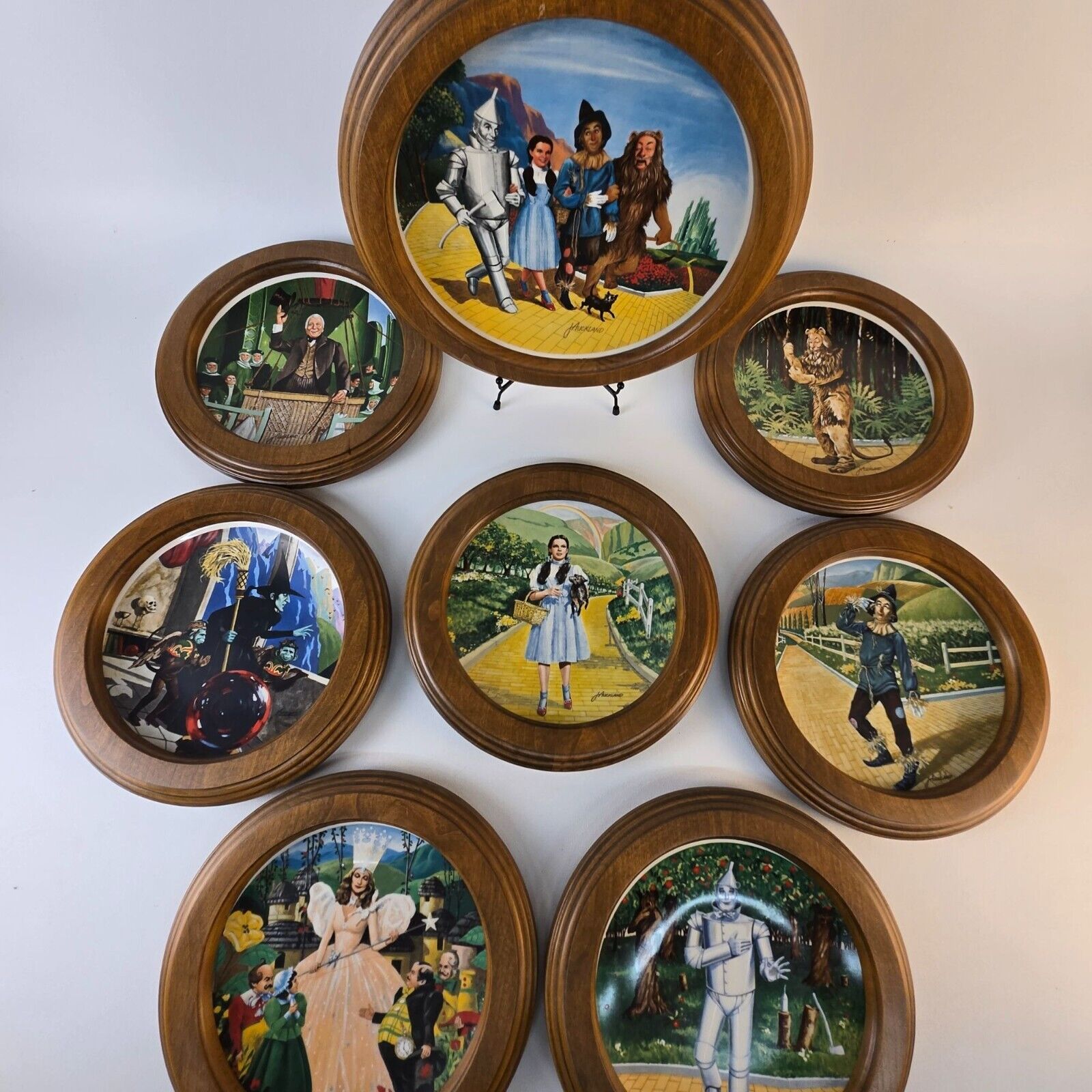 Wizard Of Oz Collectibles : Knowles Value Guide - Price List | Wizard ...